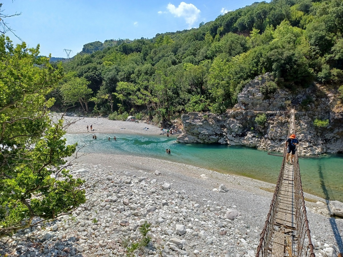 Tzoumerka Beach – Acheloos river | Rouista Tzoumerka Resort | Hotel at ...